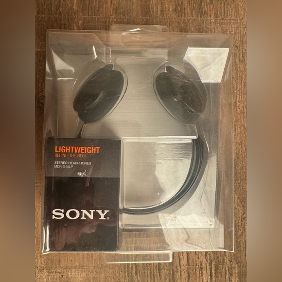 Sony | Headphones | Nwot Sony Lightweight Behind The Neck Stereo ...